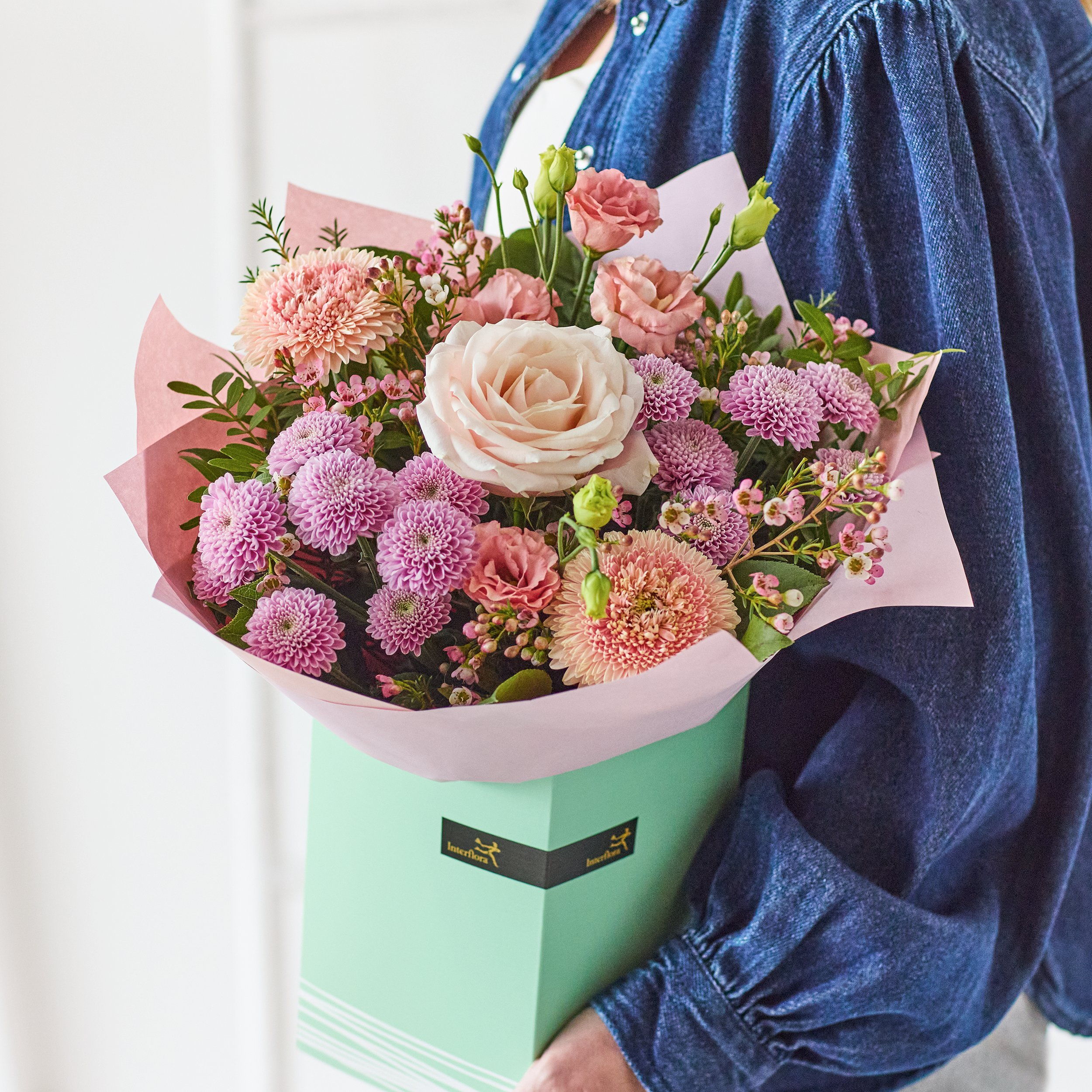 Interflora flowers store