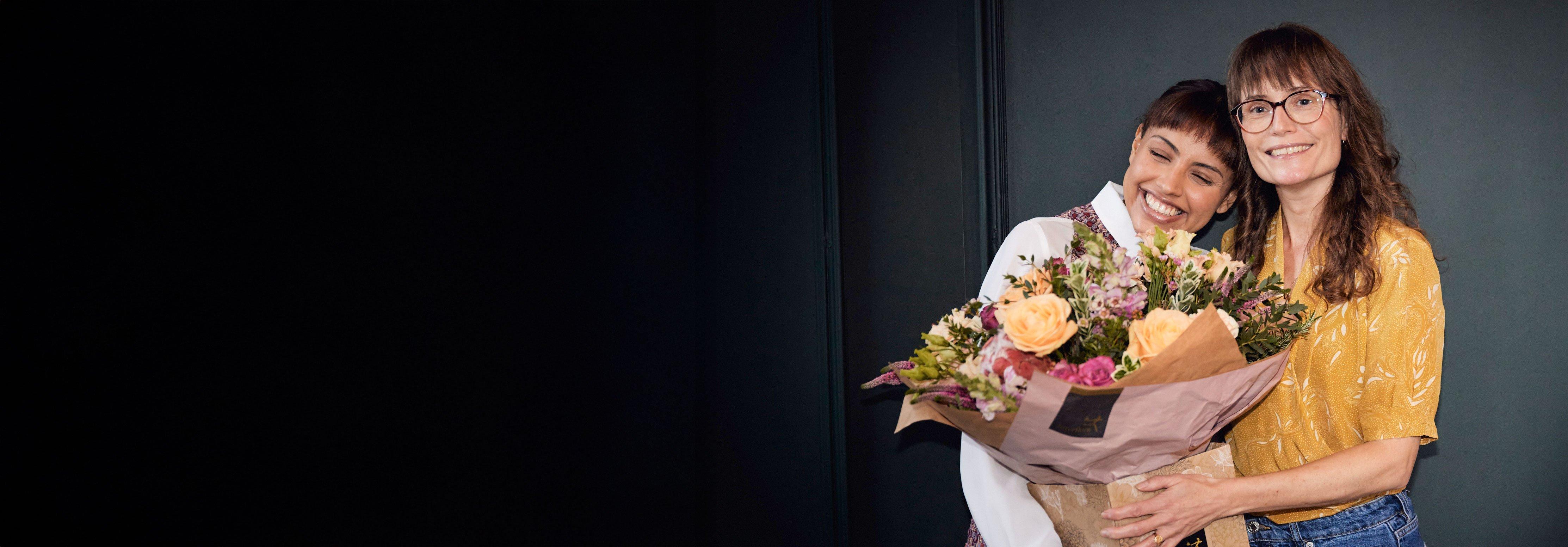 Interflora | Flower Delivery | Order Flowers Online