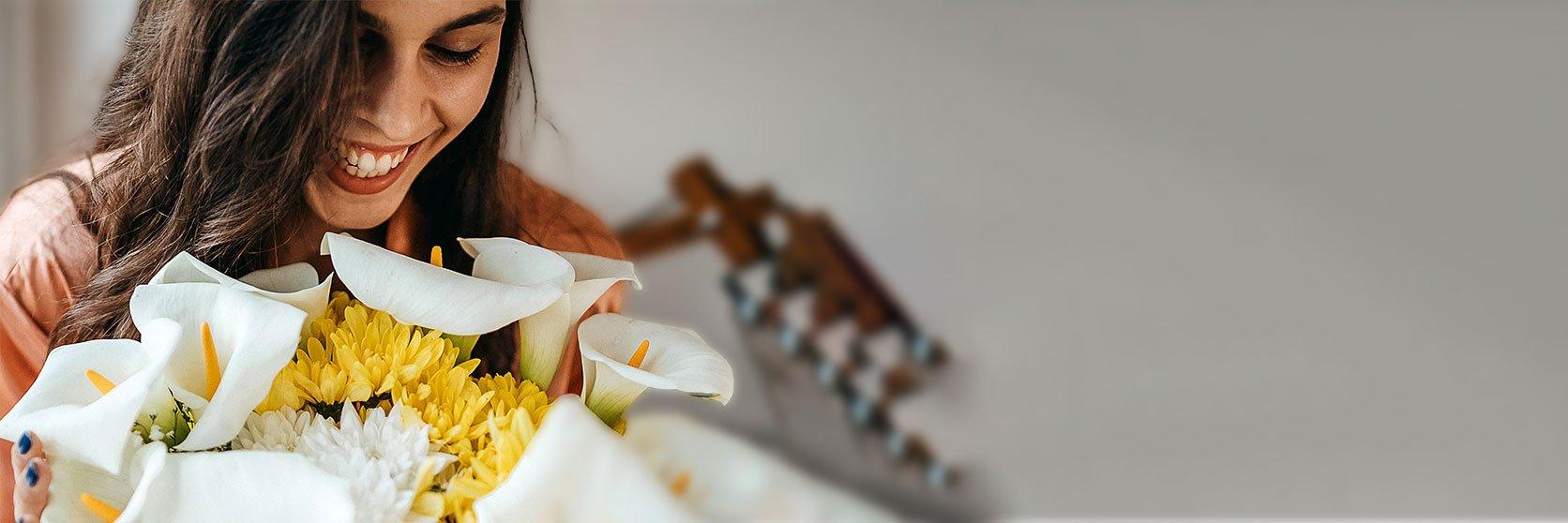 Interflora | Flower Delivery | Order Flowers Online