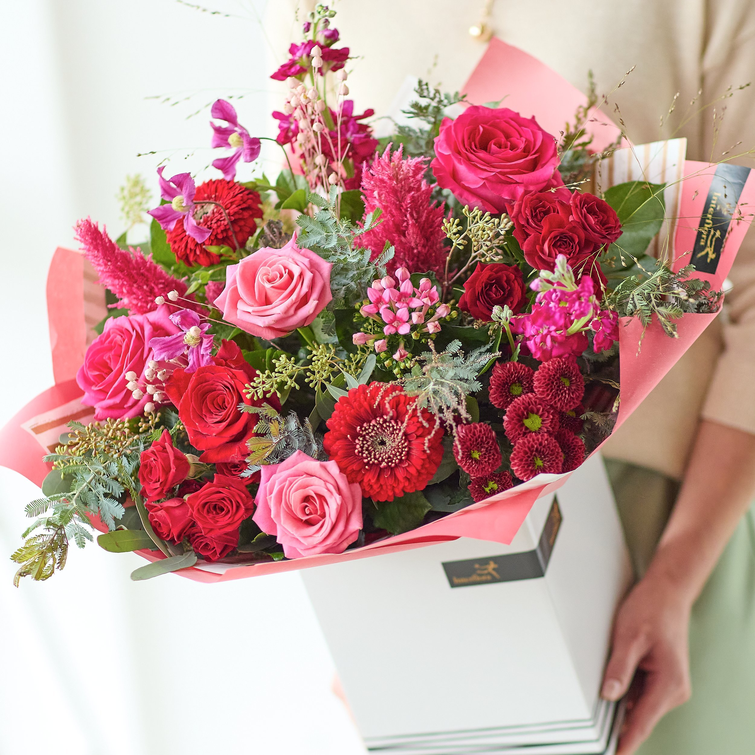 Valentine s Day Flowers Roses Same Day Delivery Interflora