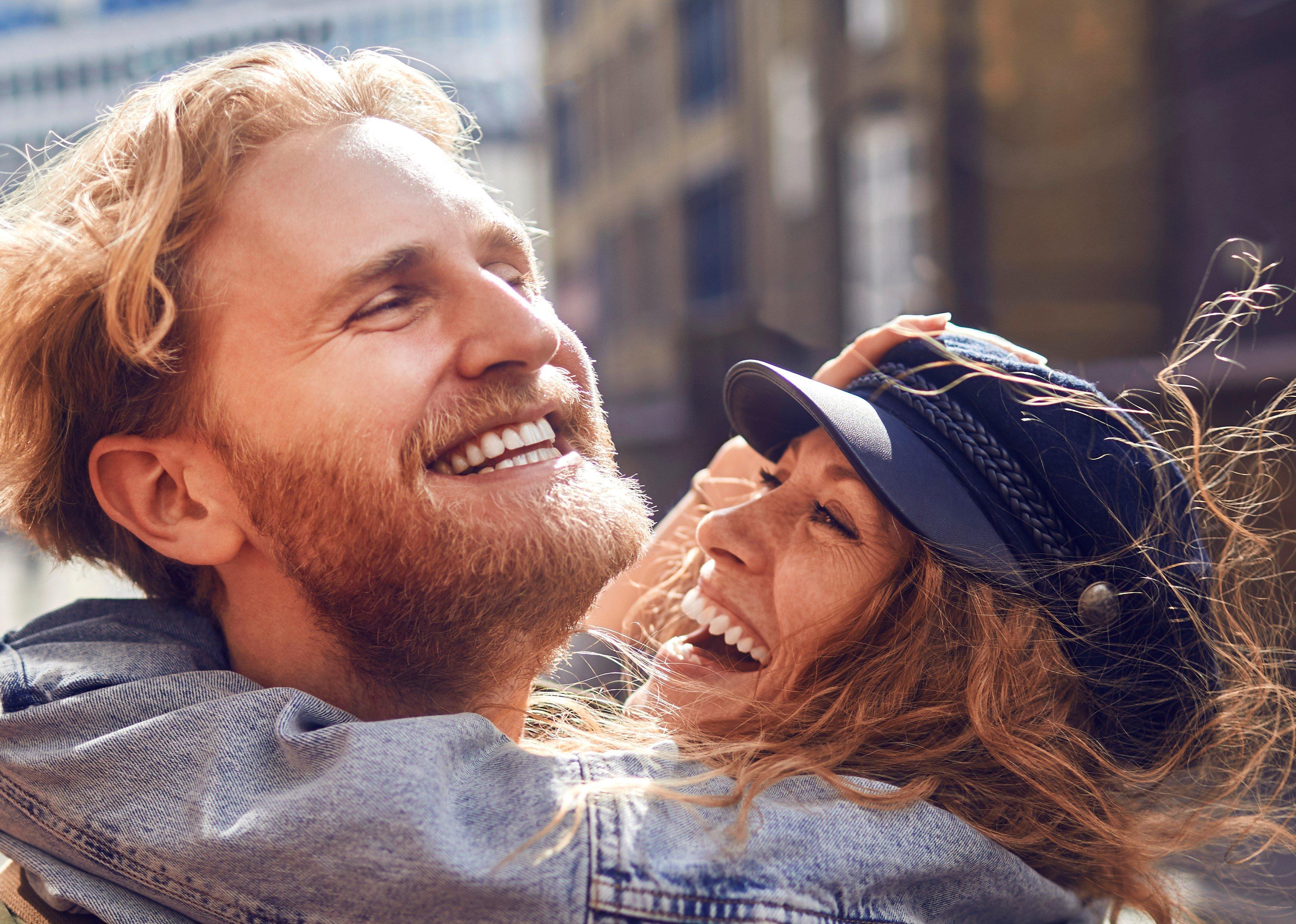 Interflora UK | Flower Delivery | Order Flowers Online